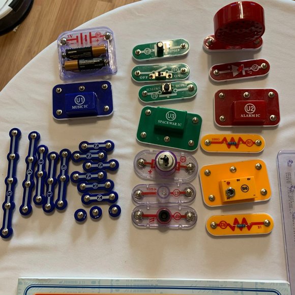 Snap Kits | Toys | Electronic Snap Kits Electronics 1 Radio Shack With ...